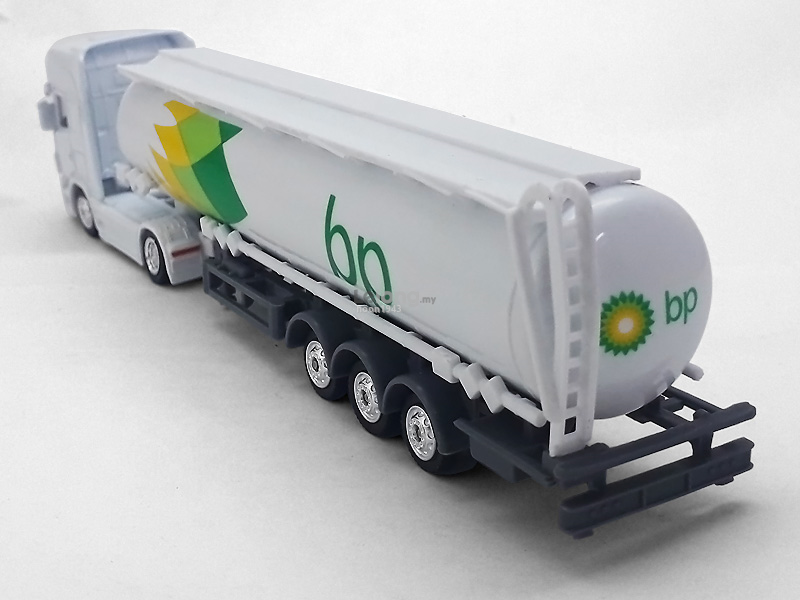 SCANIA V8 R730 BP oil tanker Truck ( (end 3/4/2023 12:00 PM)